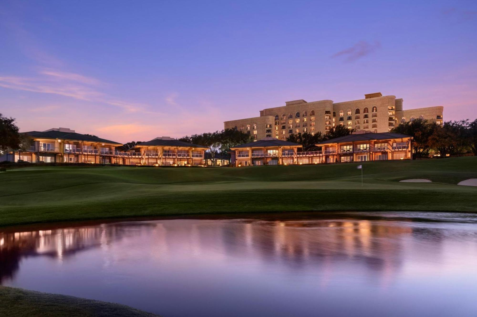 FOUR SEASONS RESORT AND CLUB DALLAS AT LAS COLINAS IRVING, TX